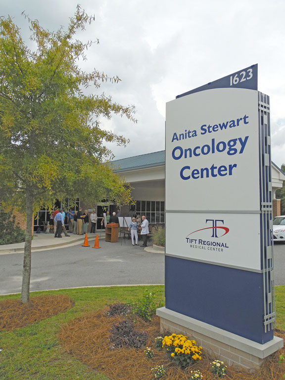 Tift Regional announces new name and expansion plan for cancer center ...