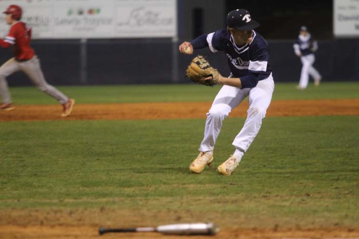 Diamond Devils now 3-0 after jolting Jackson | Tifton Gazette