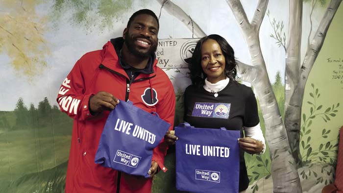United Way, Larry Dean partner for Holiday Turkey Giveaway | Tifton Gazette