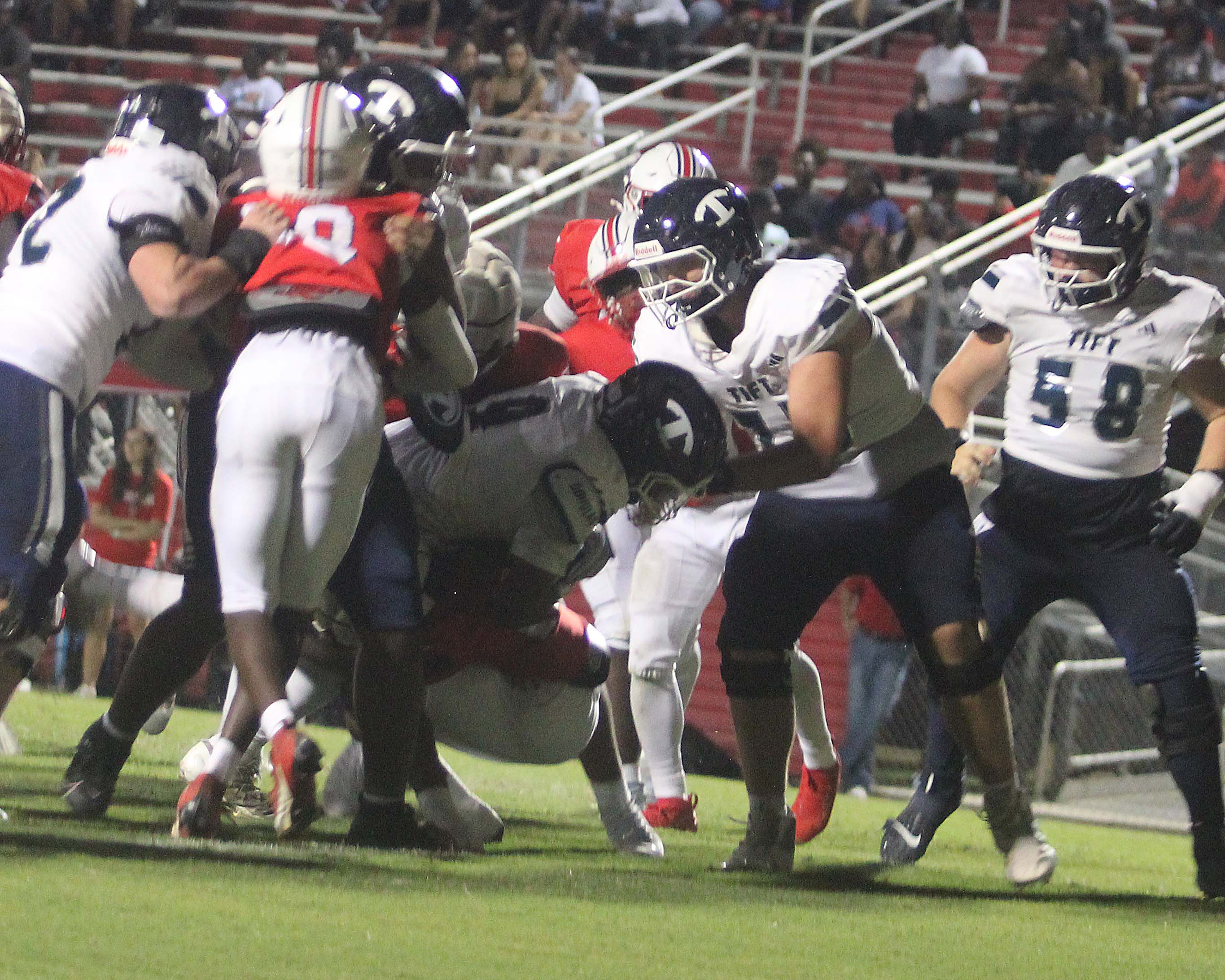 Blue Devils blast Brooks in scrimmage | Tifton Gazette