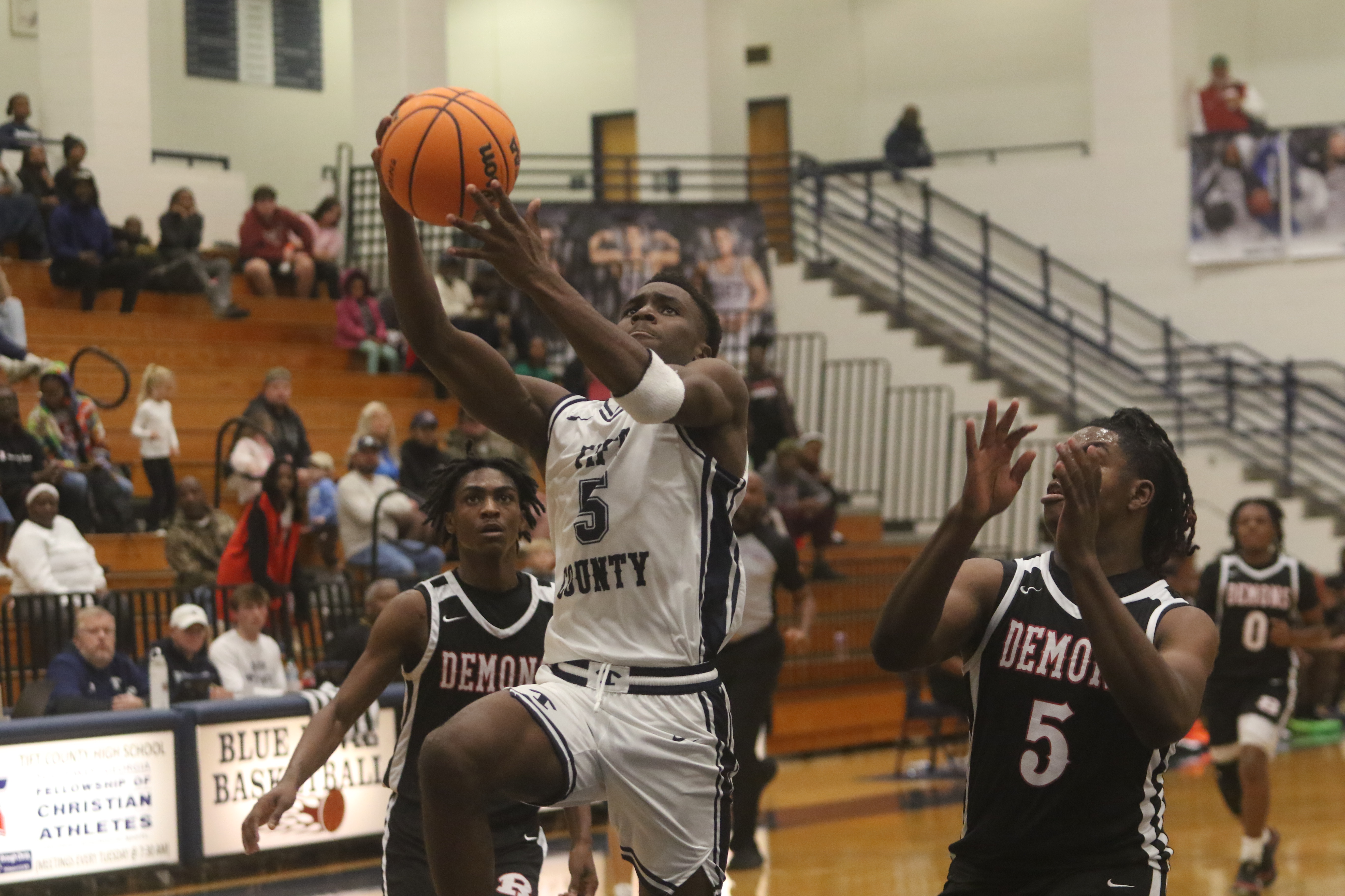 Blue Devils fend off late rally, prevail 51-49 | Tifton Gazette