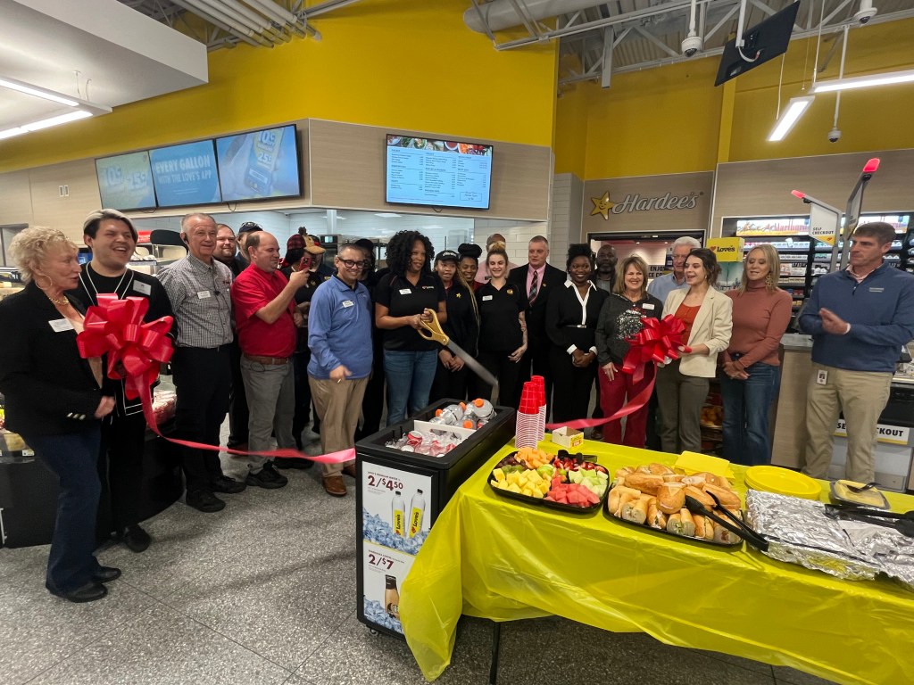 Local Love’s Travel Stop location celebrates remodeling | Tifton Gazette