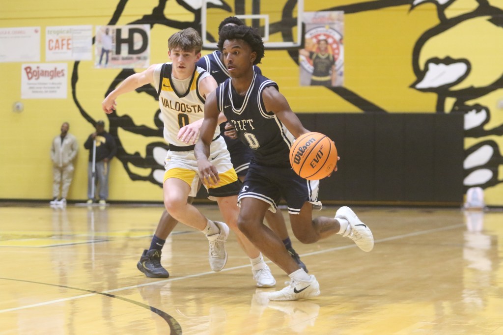 Carithers’ game-winner caps Blue Devils’ thrilling win over Valdosta ...